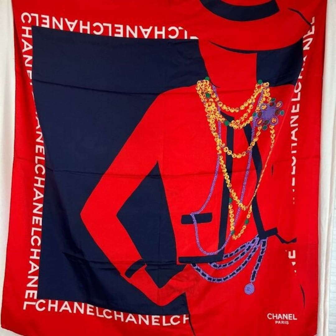 Vintage 80s Chanel Coco Chains Gripoix Maltese Cross Bijoux Scarf Red ...
