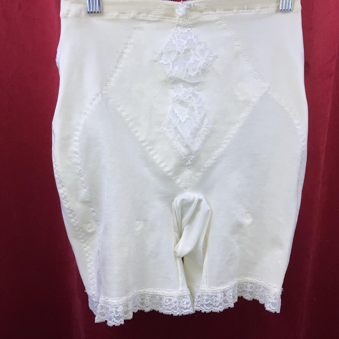 S Kayser 664 60s Saddle Bag Control Bottom Girdle Shorts Sissy Pin Up ...