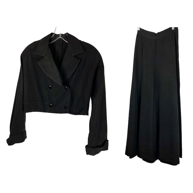 Bare Midriff Of A Woman Etsy