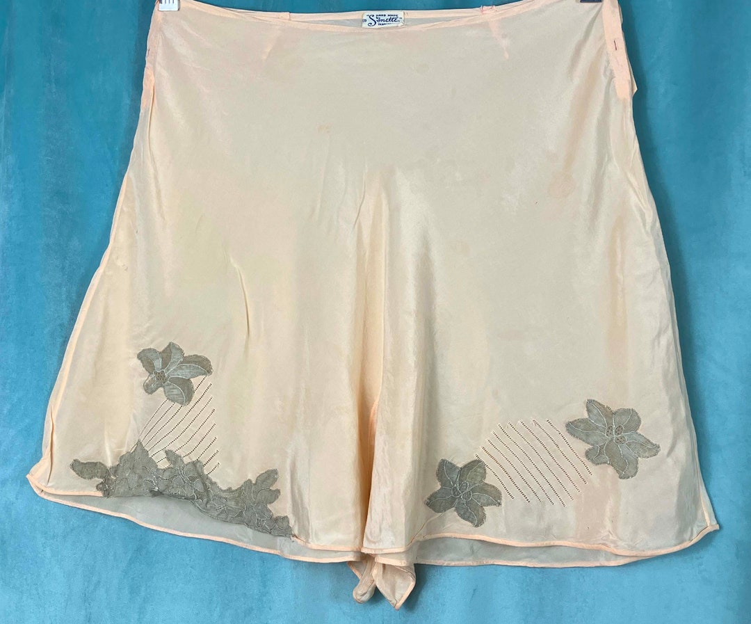 Antique 1920s Nude Peach Silk Tap Pants Panty Flapper 30s Lace Insert ...