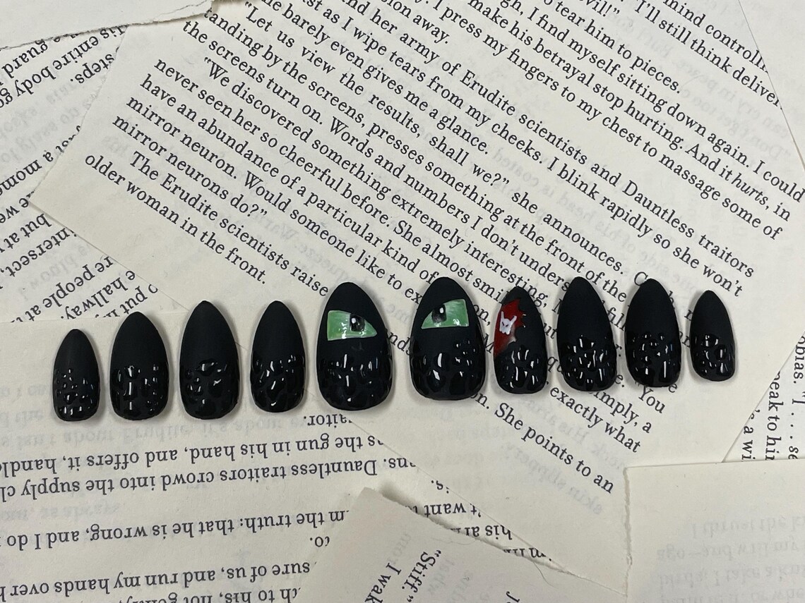 Toothless How to Train Your Dragon Press on Nails - Etsy