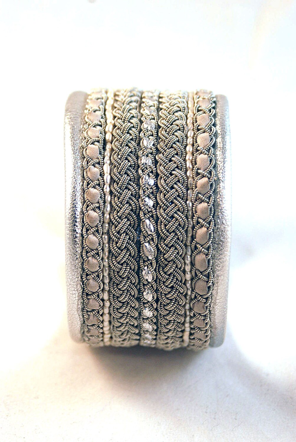 Bracelet Swedish Sami Bracelet in Silver Reindeer Leather - Etsy