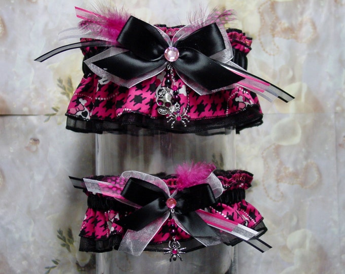 Hot Pink and Black Skulls and Crossbones Gothic Garter Set - Etsy