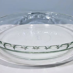 1960s 9.5 Pyrex Clear Glass Round Pie Dish Fluted Scallop Edge Deep ...