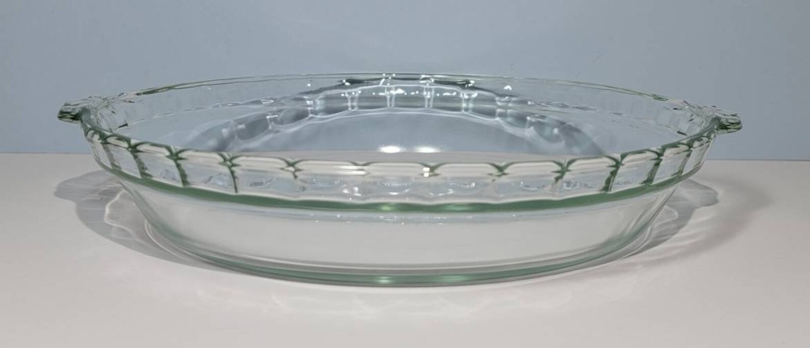 1960s 9.5" Pyrex Clear Glass Round Pie Dish Fluted Scallop Edge Deep ...