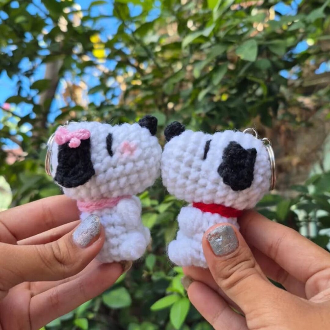 Mini Snoopy Keychain Crochet Pattern, Lovely Handcrafted Easy Gifts ...