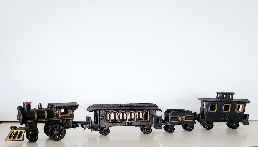 Vintage Cast Iron Train Set 4 Piece 40 403 404 Toy FREE SHIPPING - Etsy
