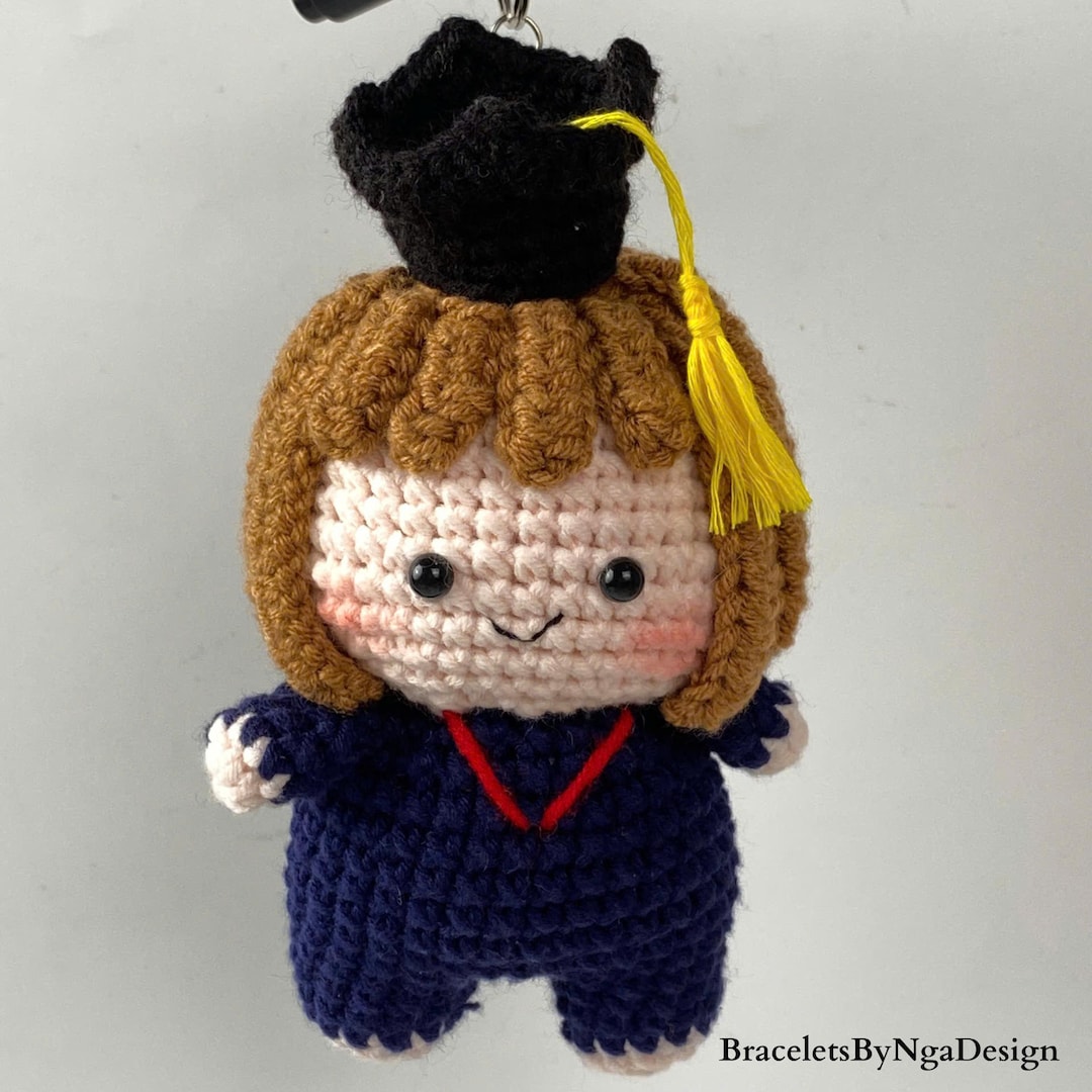 Crochet Graduation Doll Girl, Handmade Grad Gift, Class of 2025 Plush ...