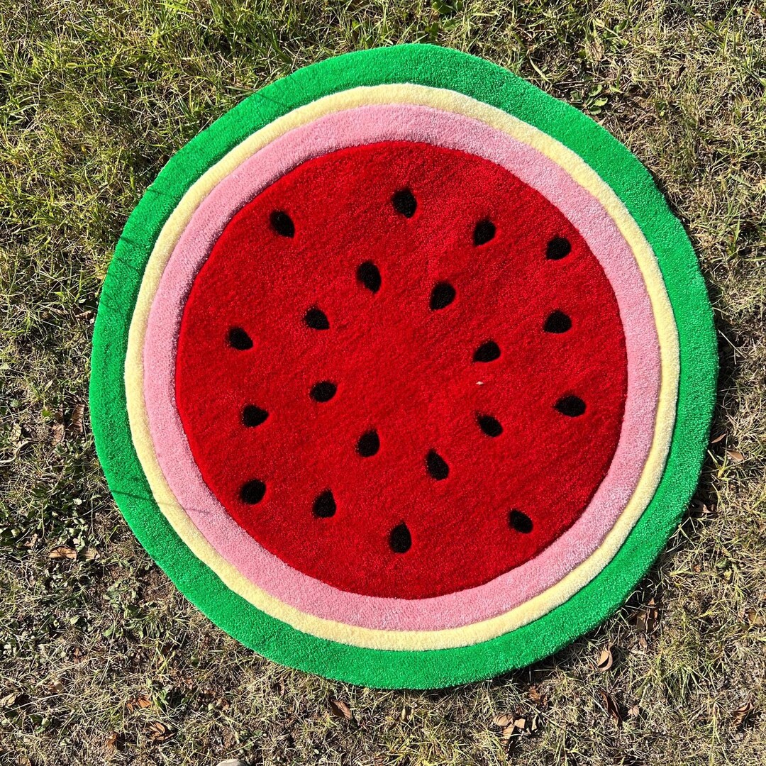 Bluey Watermelon Tufted Rug: Handmade Nursery & Kid's Room Decor (45 ...