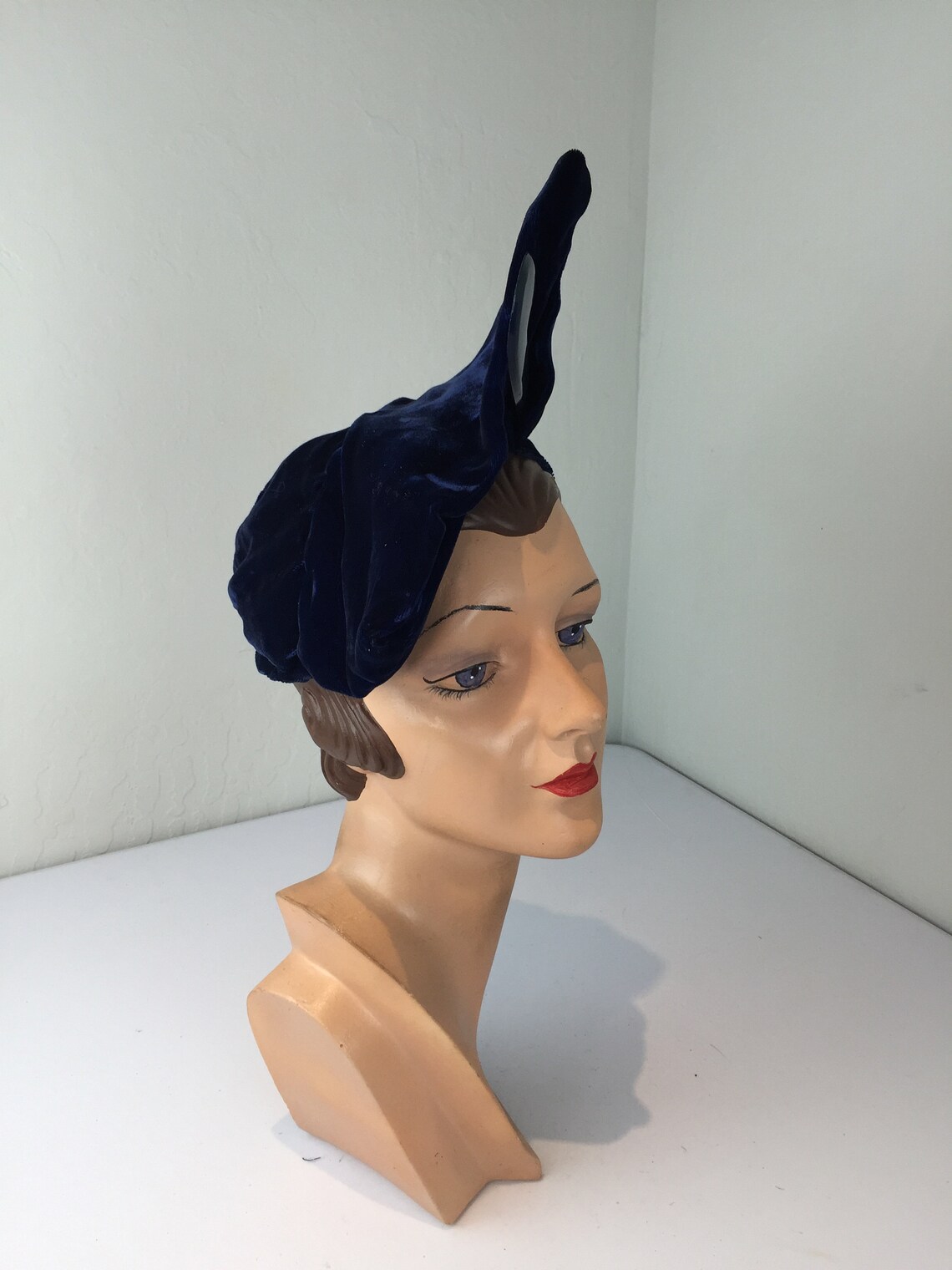 New Season Ready - Vintage 1930s Midnight Blue Silk Velvet Slant Twist ...