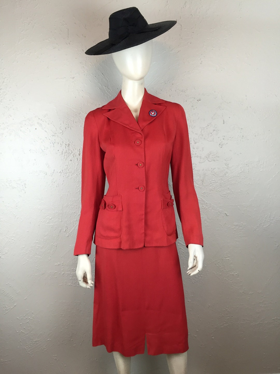 Loose Lips Sink Ships - Vintage 1940s WW2 Lipstick Red Wool Gabardine ...