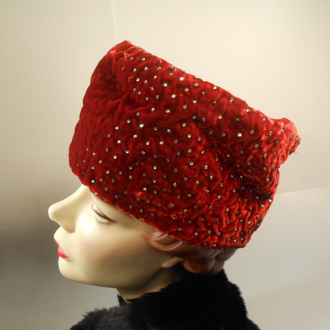 Grand Duchess Marie Pavlovna Vintage 1915 Crushed Red Silk Velvet ...