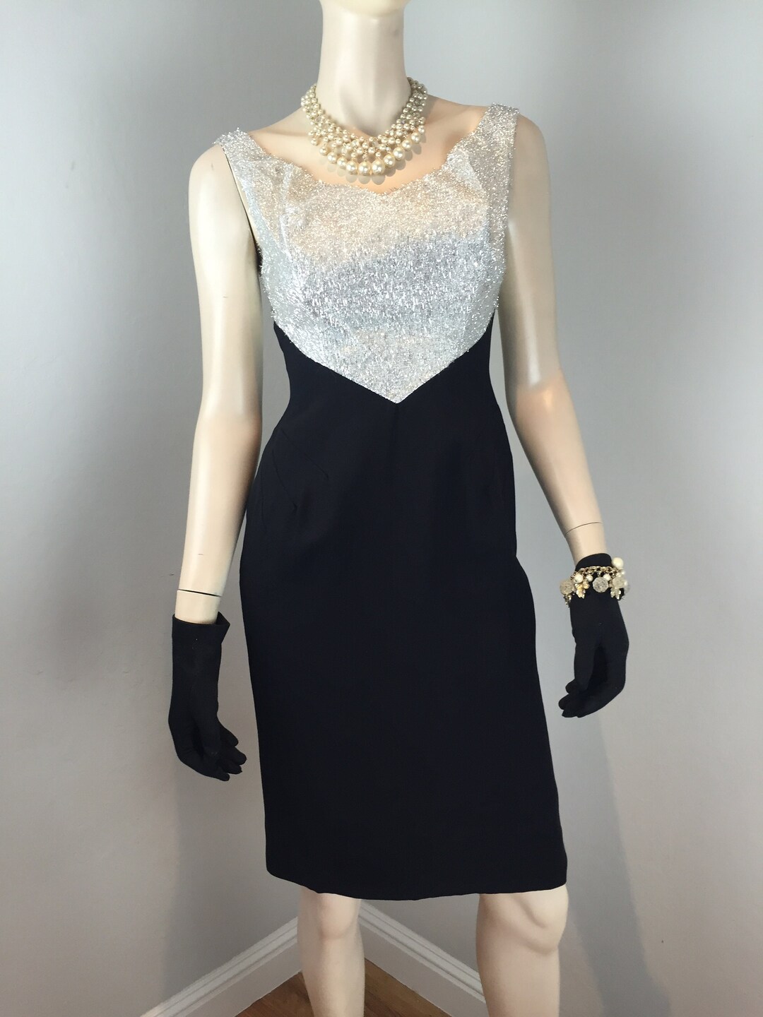 Shimmy Shimmy Shake - Vintage 1960s Black Crepe Rayon & Silver Sliver ...