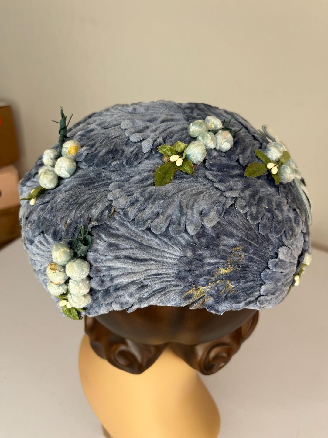 Pretty Periwinkles - Vintage 1950s Periwinkle/slate Blue Berry Velvet ...