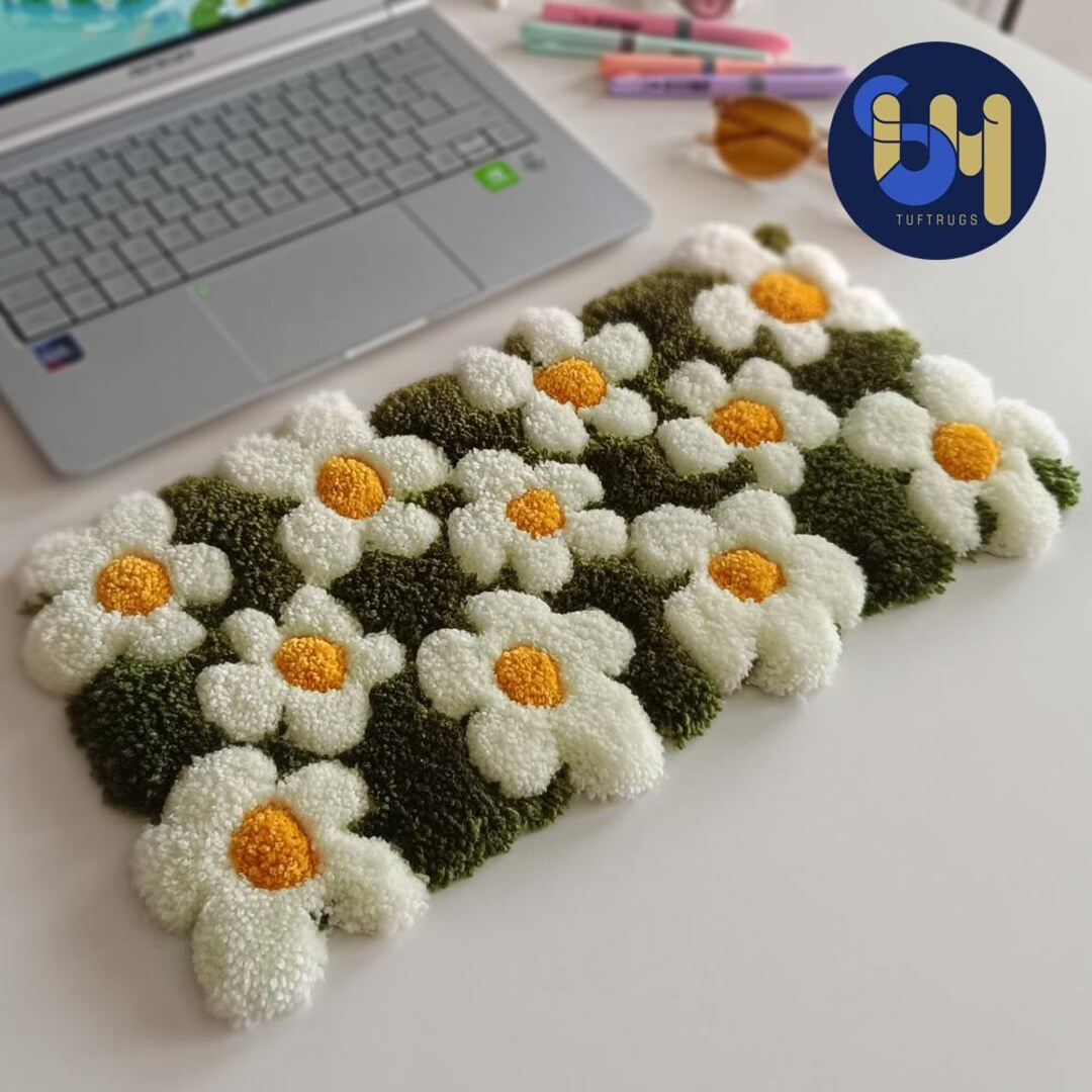 Handmade Fluffy Tufted Keyboard Rug – 3D Moss Desk Decor, Daisy Wrist ...
