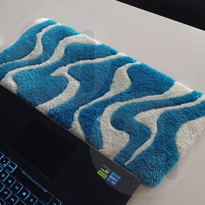 Hand-tufted Gamer Keyboard Rug – Colorful Wavy Rug, Puffy Wrist Support ...