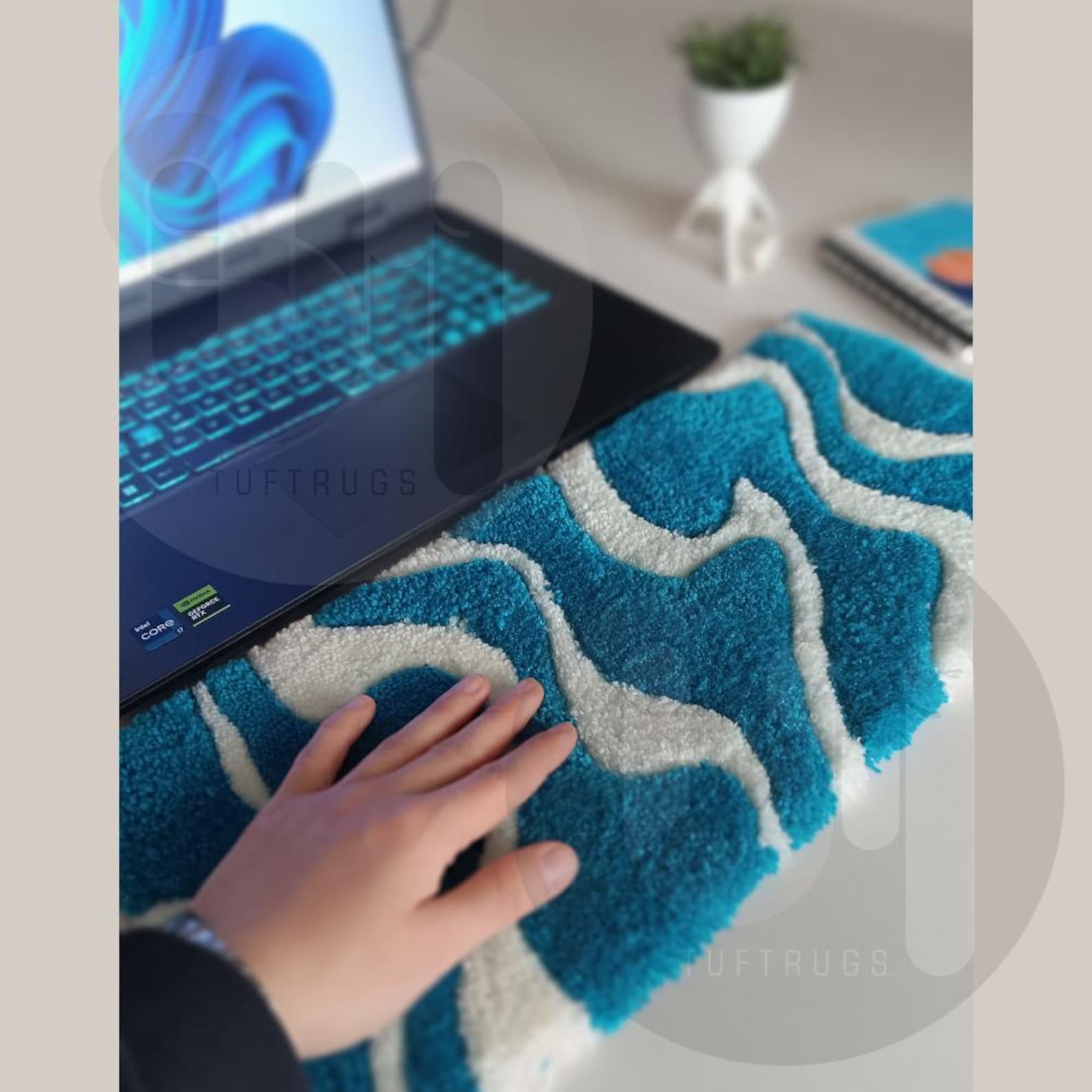 Hand-tufted Gamer Keyboard Rug – Colorful Wavy Rug, Puffy Wrist Support ...