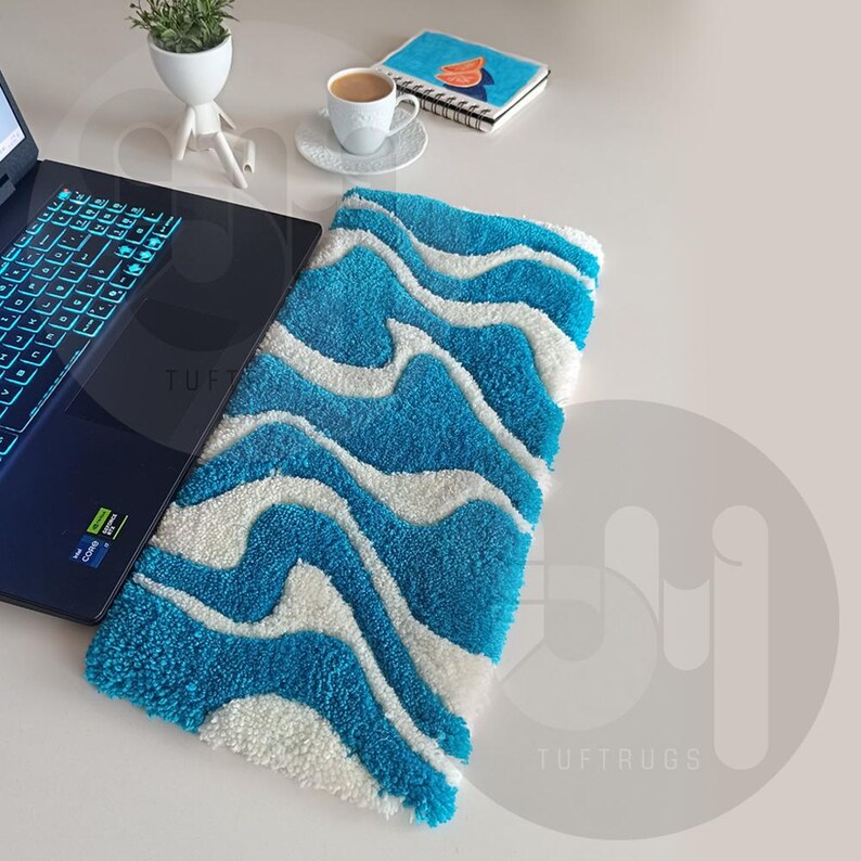 Hand-tufted Gamer Keyboard Rug – Colorful Wavy Rug, Puffy Wrist Support ...