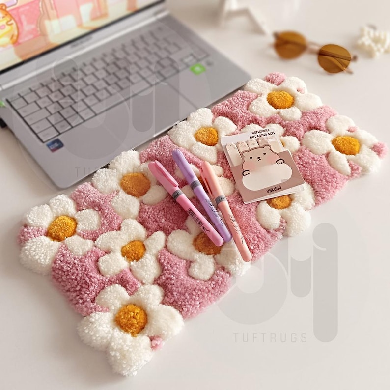Custom Tufting Keyboard Rug – 3D Workspace Decor, Puffy Wrist Pad ...