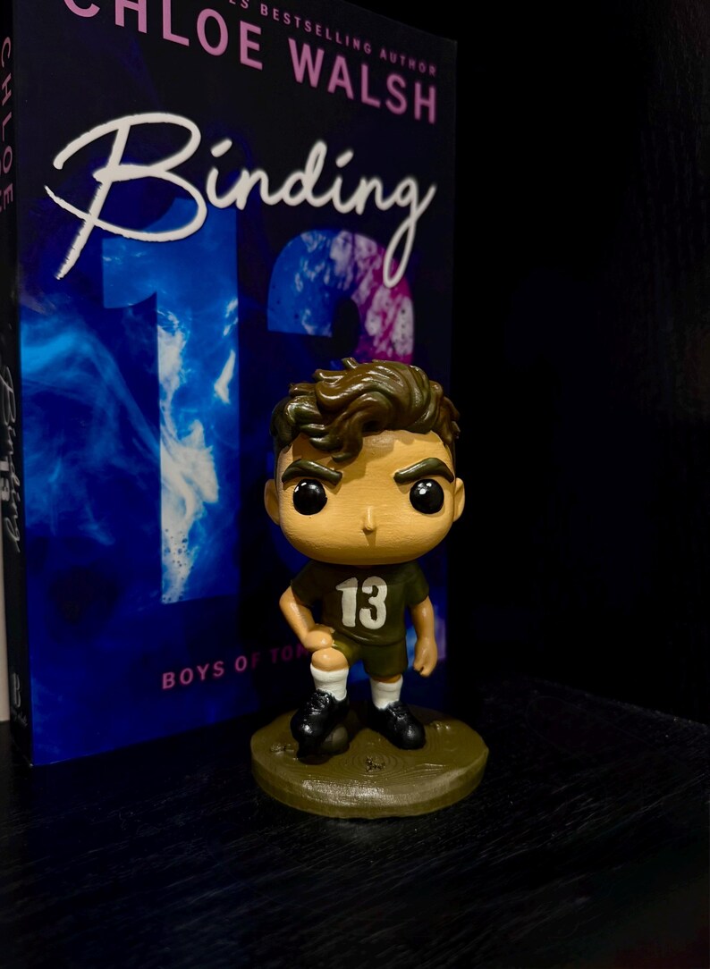 Johnny Kavanagh From Binding 13 Figurine -boys of Tommen Bookshelf ...