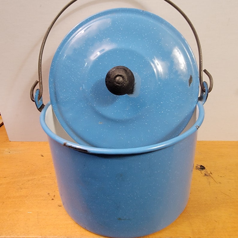 Vintage Baby Blue Enamelware Berry Pot Blue Enamel Ware Pot - Etsy