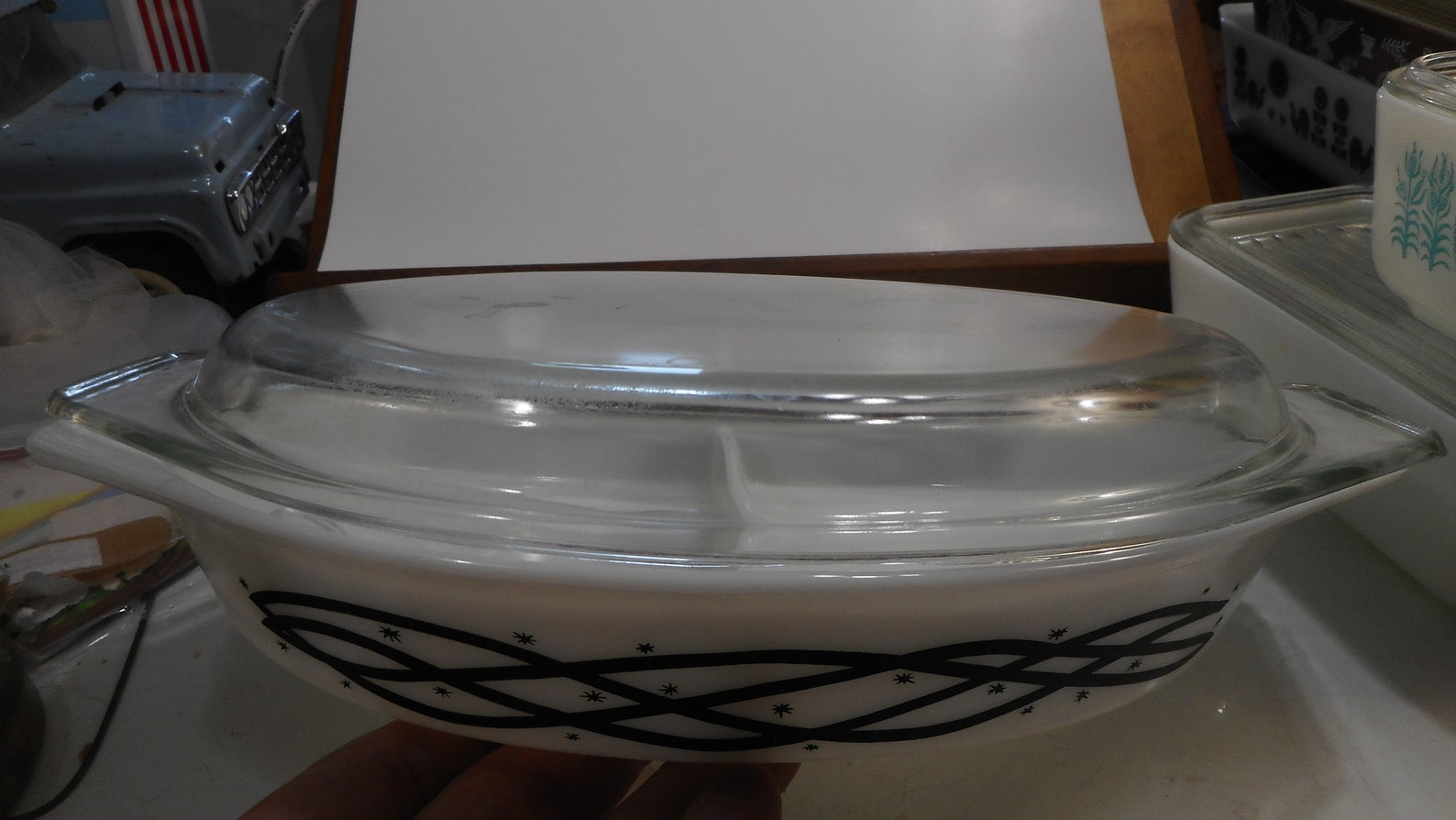Vintage Pyrex Divided Bowl and Lid Black Pyrex Serving Bowl - Etsy