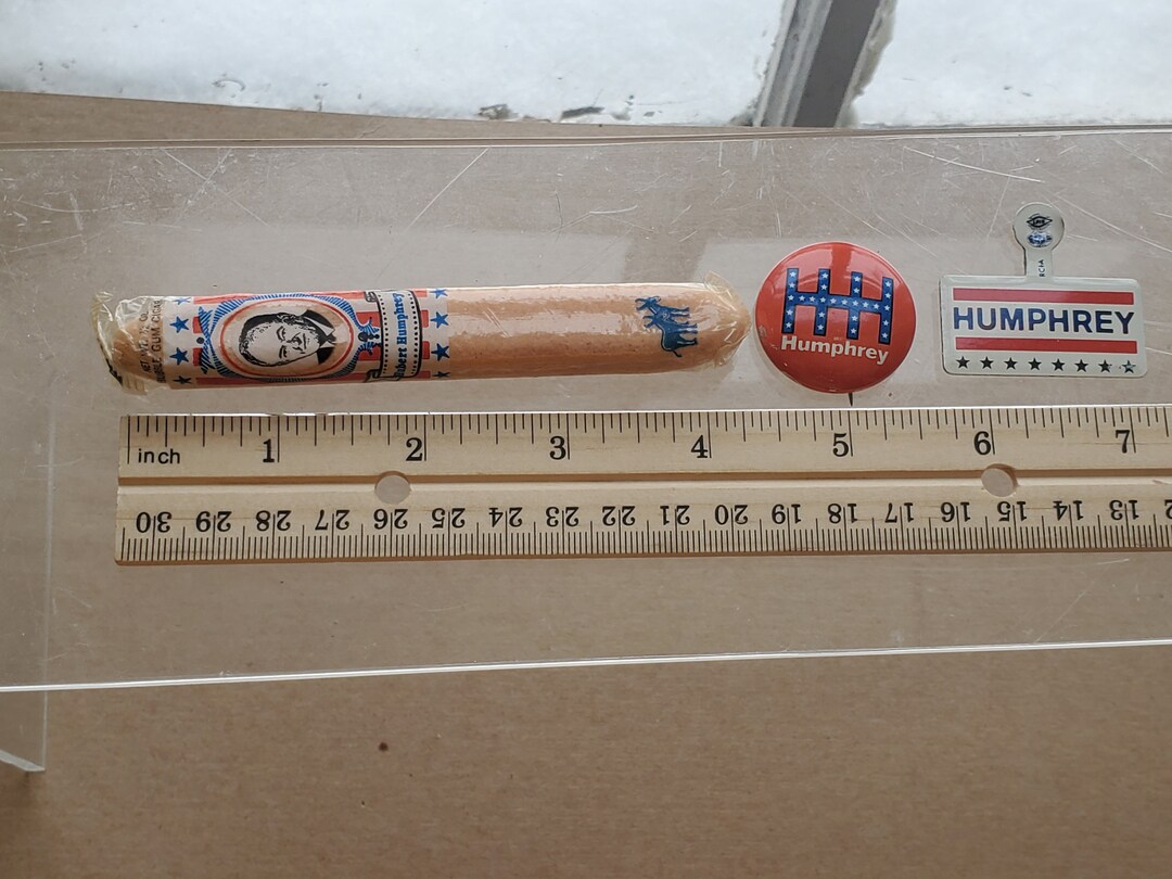 Humphrey Button, Humphrey Bubble Gum Cigar, Hubert Humphrey Pinback ...
