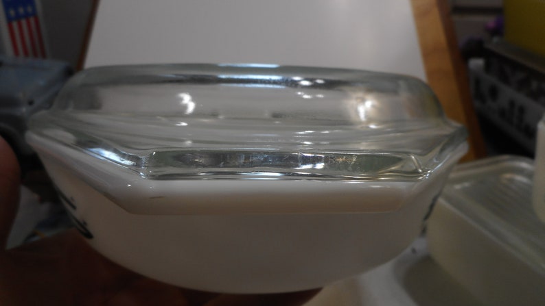 Vintage Pyrex Divided Bowl and Lid Black Pyrex Serving Bowl - Etsy