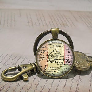 Indiana Map Necklace, Indiana Map Pendant Indiana Map Jewelry Vintage ...
