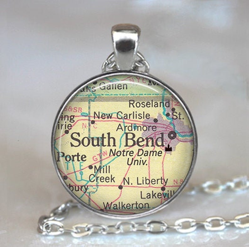 University of Notre Dame Necklace or Key Chain Notre Dame - Etsy