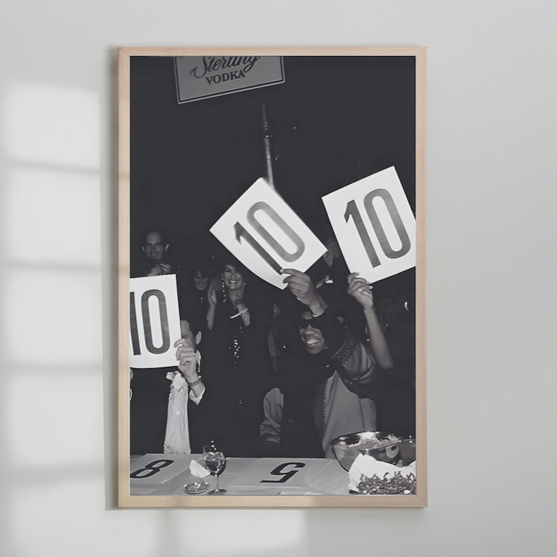 10 Point Scoreboard, Motivational Wall Art, Print, Black and White ...