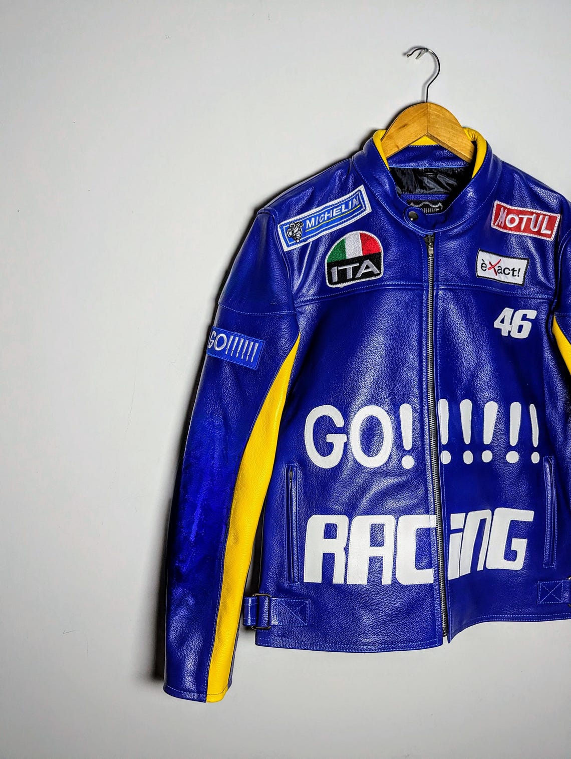Men's Vintage Racing Leather Jacket - Bold 90s & Performance Heritage ...