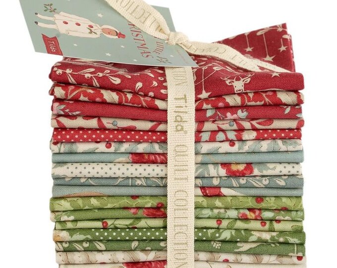 Merry Little Christmas Fat Quarter Bundle by Tilda Fabrics, 20 Pieces ...