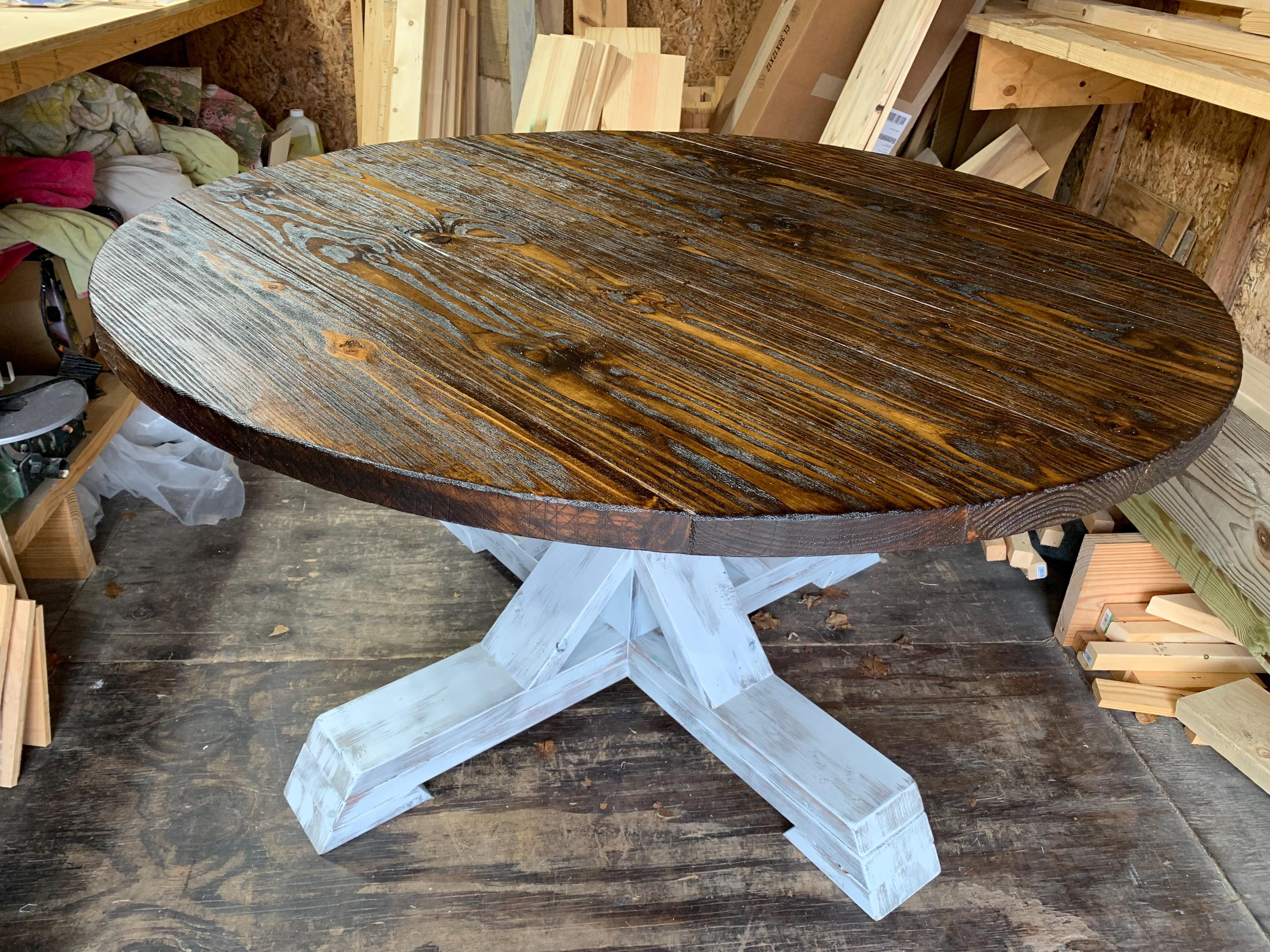 Round Farmhouse Table - Etsy