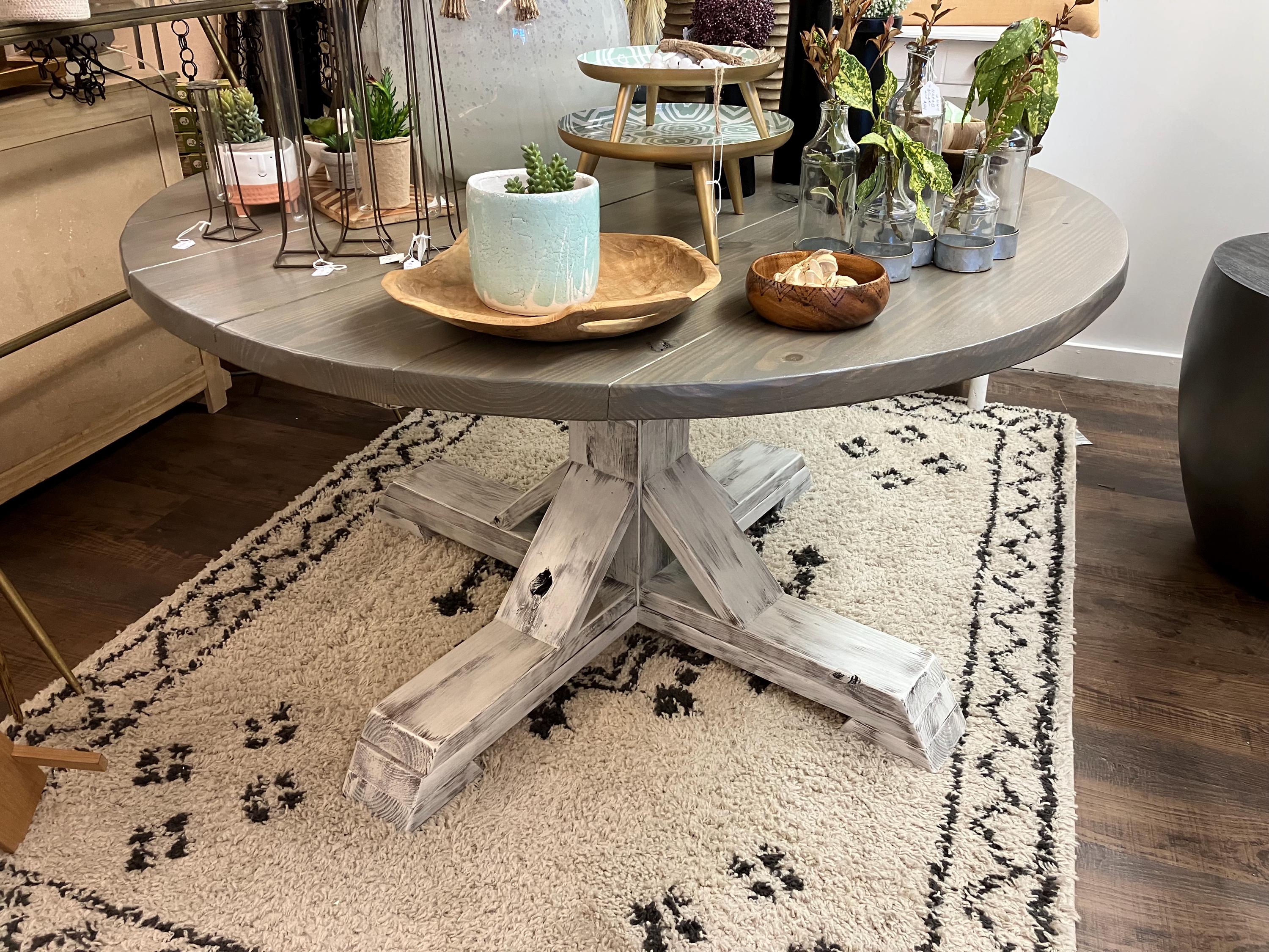 Round Farmhouse Table - Etsy