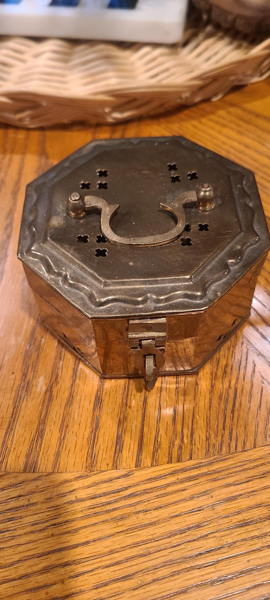 Vintage Brass Cricket Box With Lid, Hinged, Handle, and Front Latch - Etsy