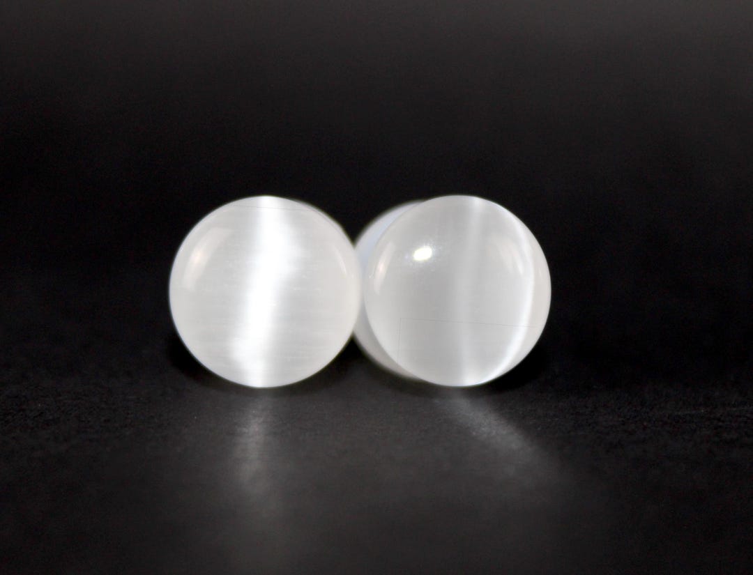 White Cat Eye Single Flare Plugs - Glass Gauges 3mm-16mm - Etsy