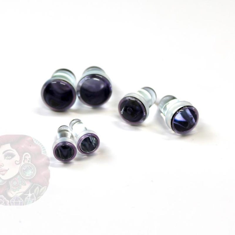 16 G Glass Earrings - Etsy