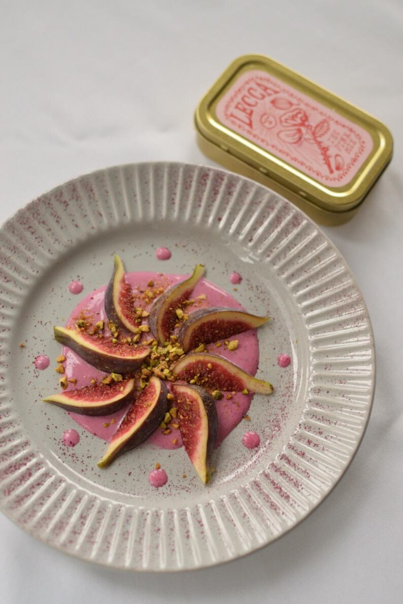 The Pink Mix | Beetroot, Rose, Cardamom Spice Mix for Fruit, Desserts ...
