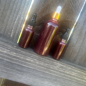 Dark Divine Feminine Oil – Embrace Your Power, Magic & Mystery| Deities ...
