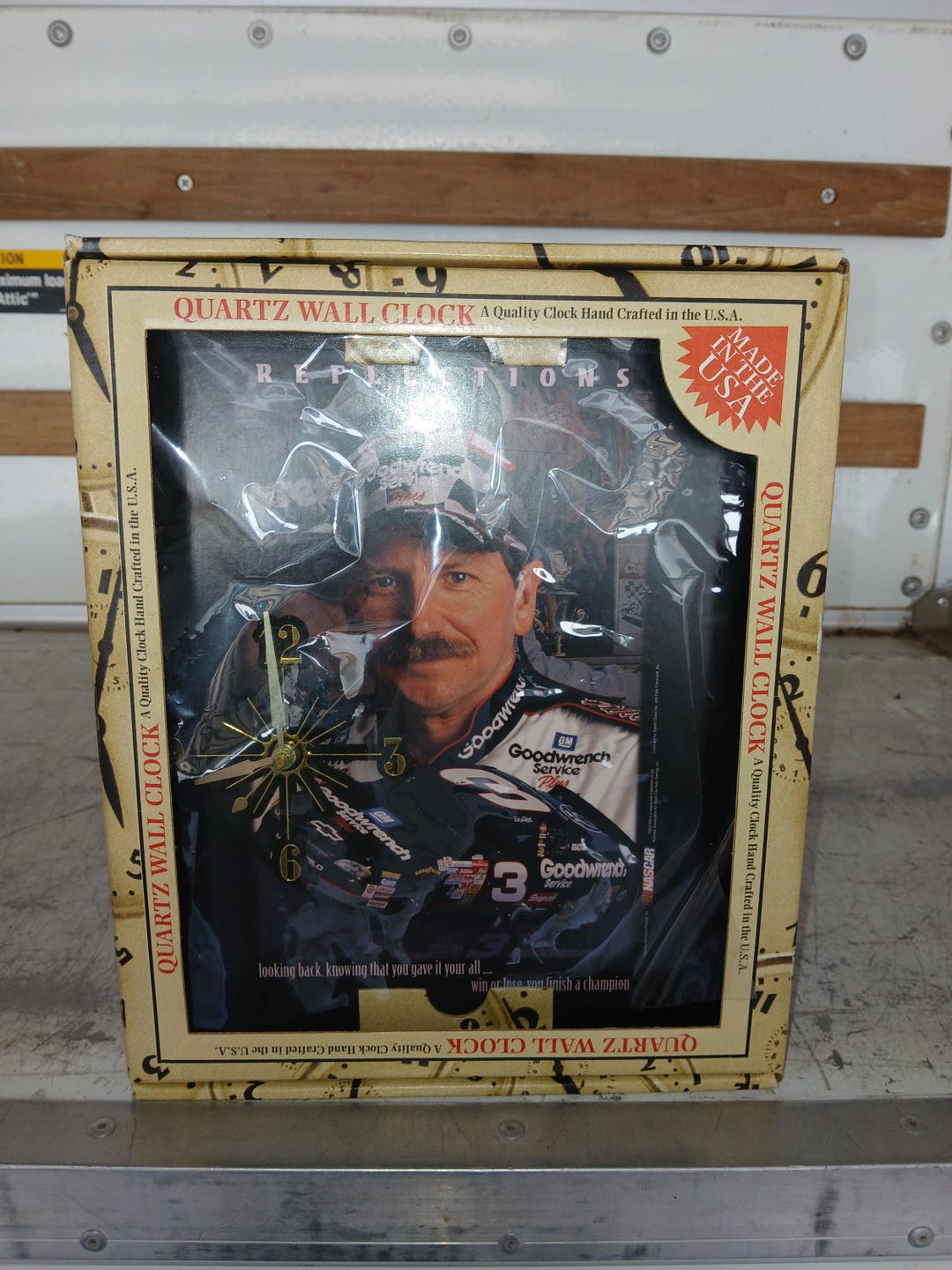DALE EARNHARDT QUARTZ Wall Clock Vintage Nascar Racing Collector Item ...
