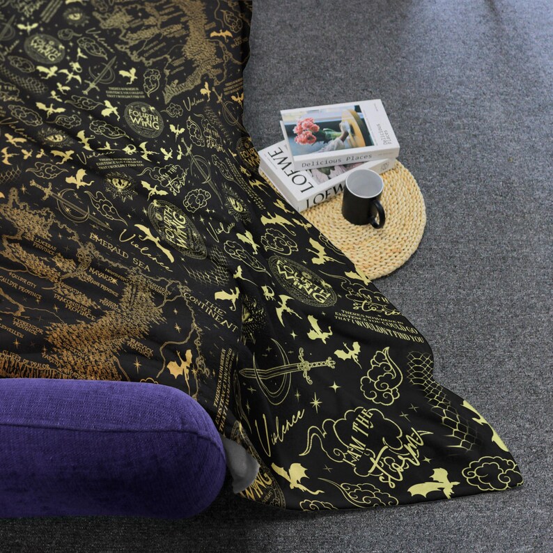 Fourth Wing Blanket | Fantasy Dragon Map Throw Blanket | Cozy Fleece ...