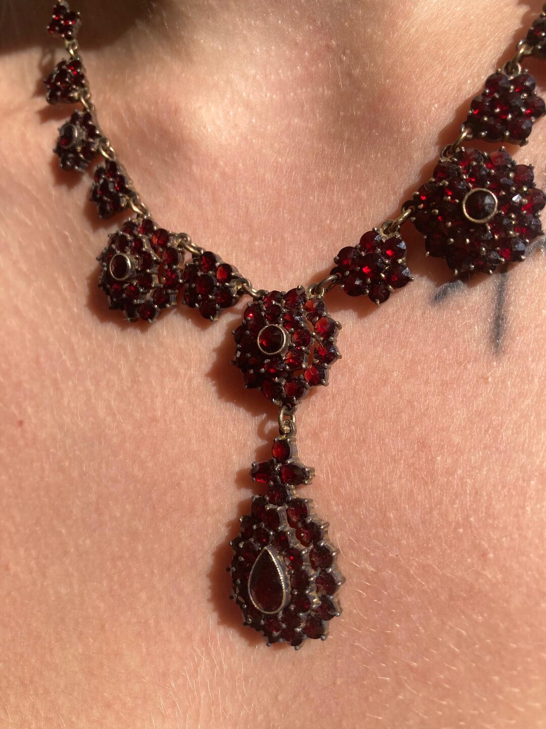 Necklace With Bohemian Garnets From the Early 20th Century. Metal ...