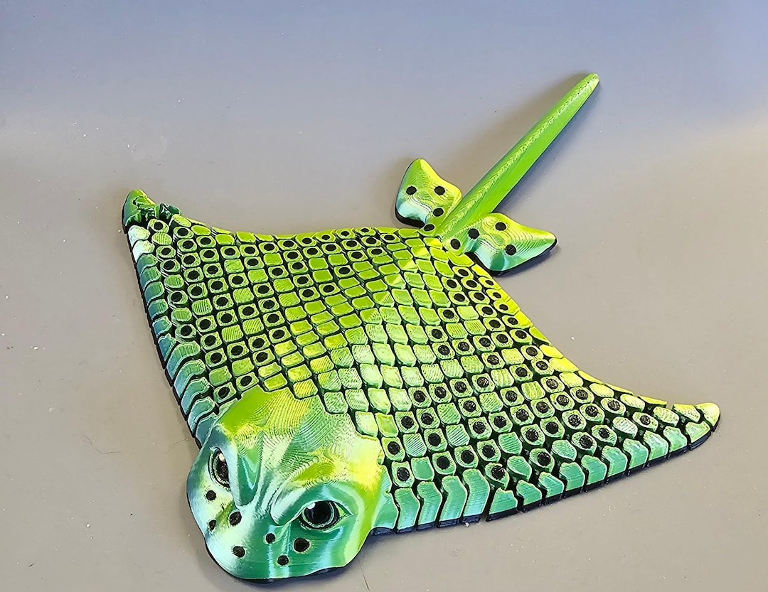 Articulated Stingray Toy: 6-inch Flexible Creature - Etsy
