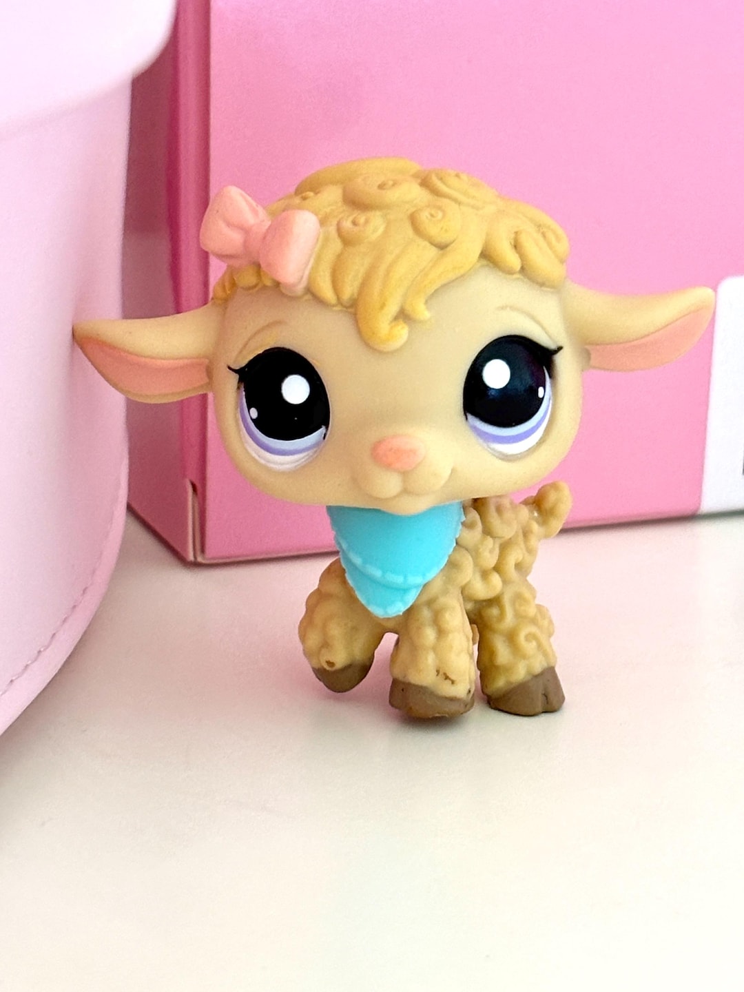 LPS Blue Scarf Hasbro Beige Brown Yellow Lamb Pink Bow #1003 ...