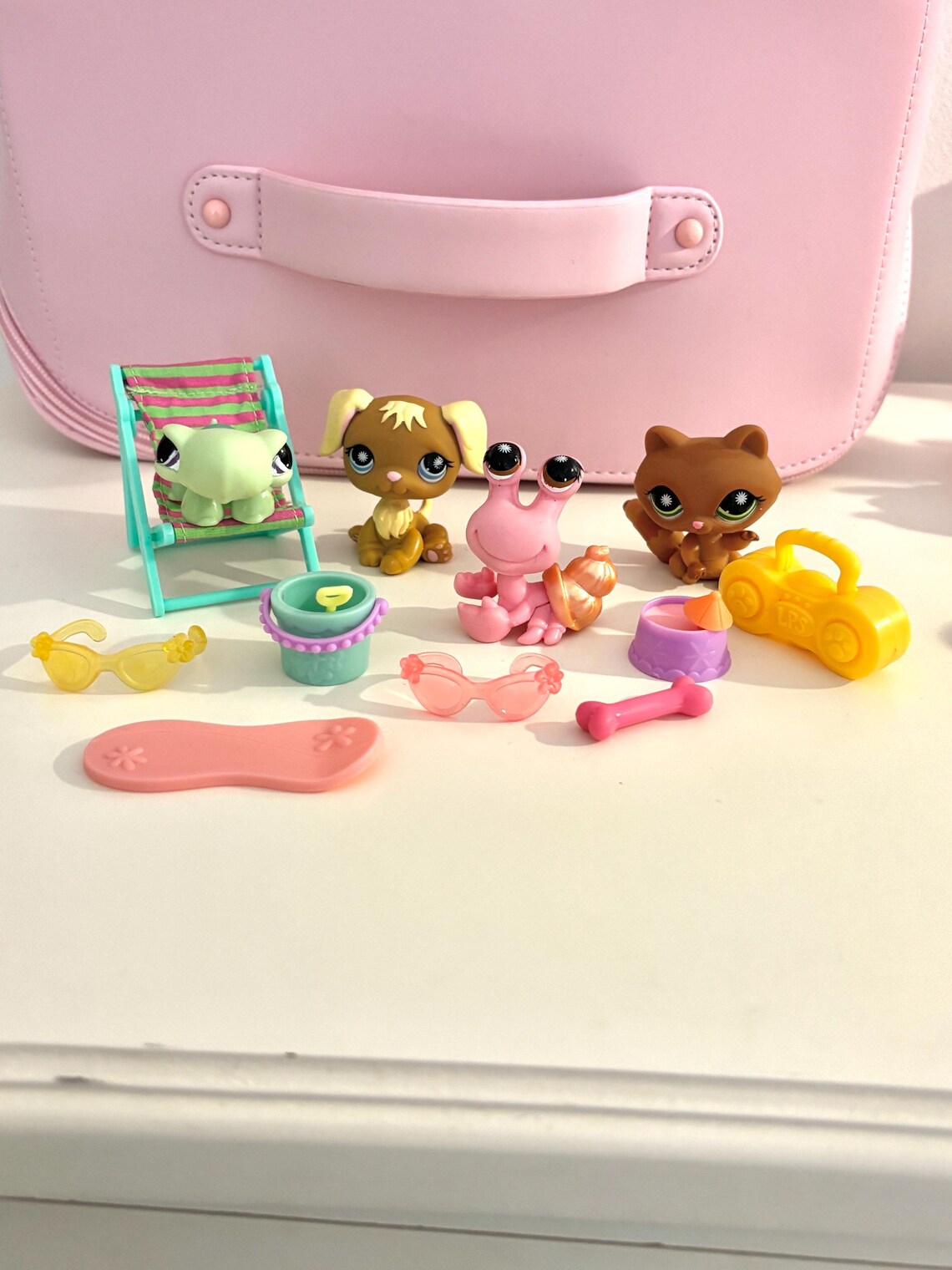 LPS Littlest Pet Shop Happiest Beach Crab Turtle Racoon Retriever Dog ...