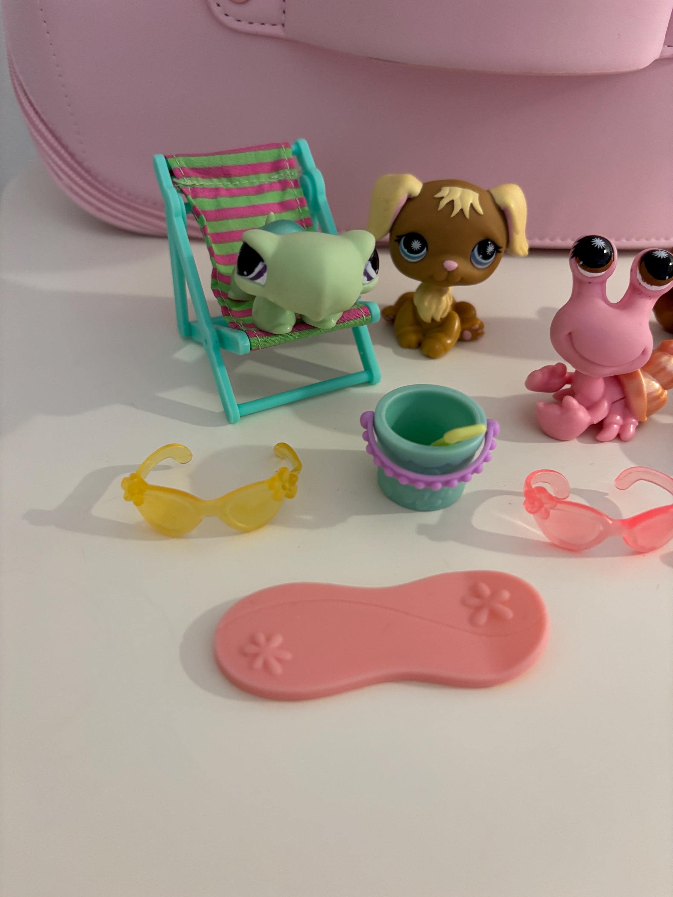 LPS Littlest Pet Shop Happiest Beach Crab Turtle Racoon Retriever Dog ...