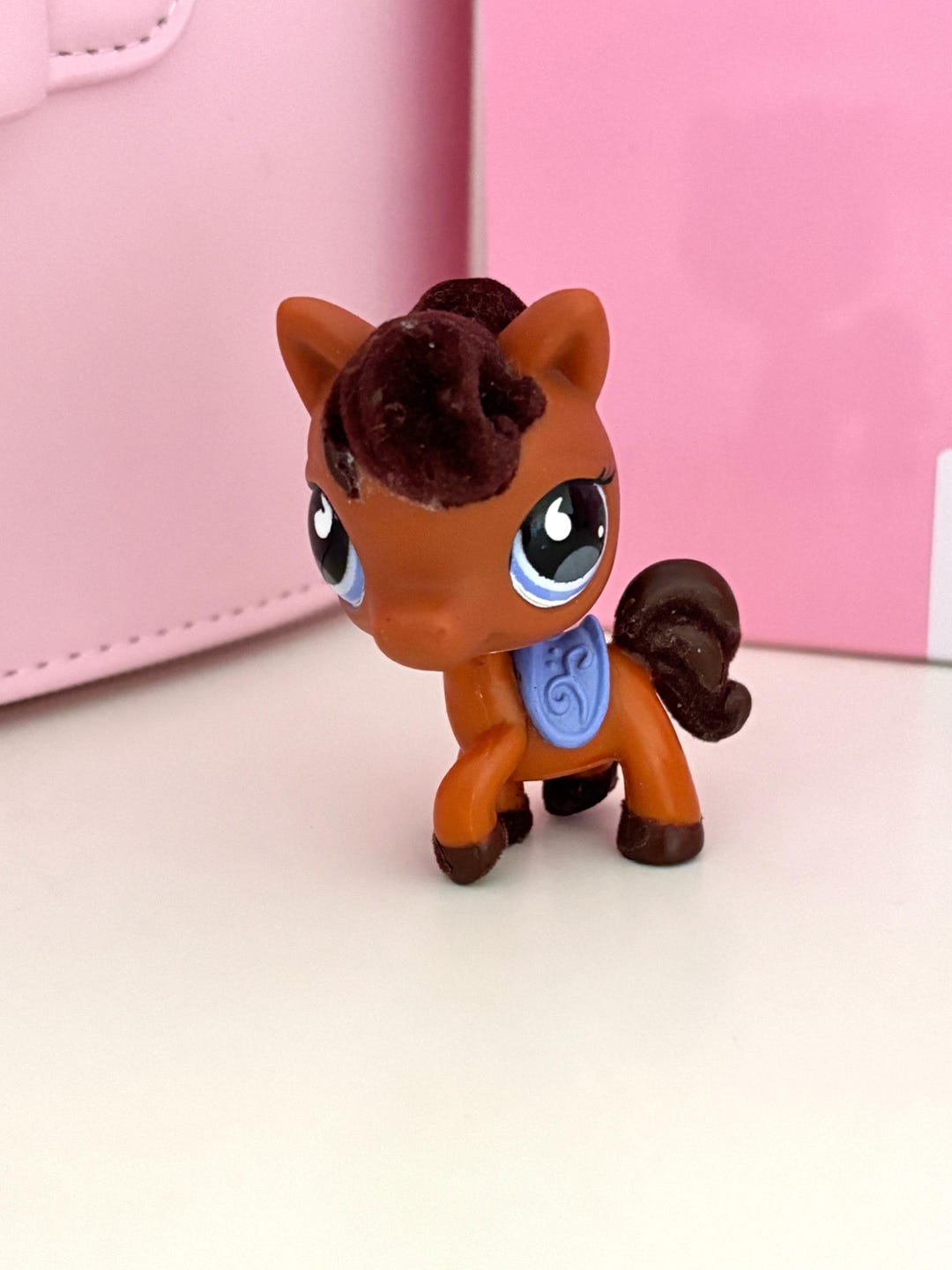LPS Littlest Pet Shop Fuzzy Brown Horse #627 Purple Eyes Hasbro Figure ...
