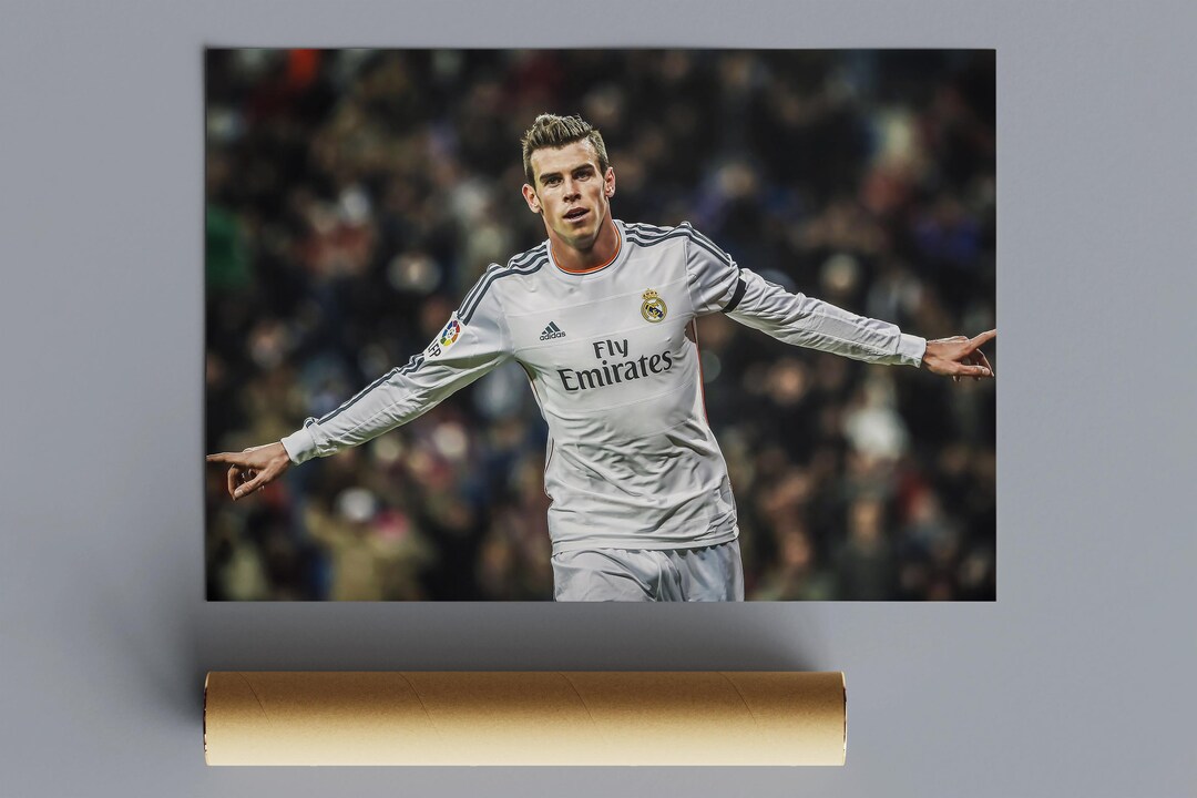 Gareth Bale Poster, Soccer Art Print, Football Legend Wall Decor, Fine ...