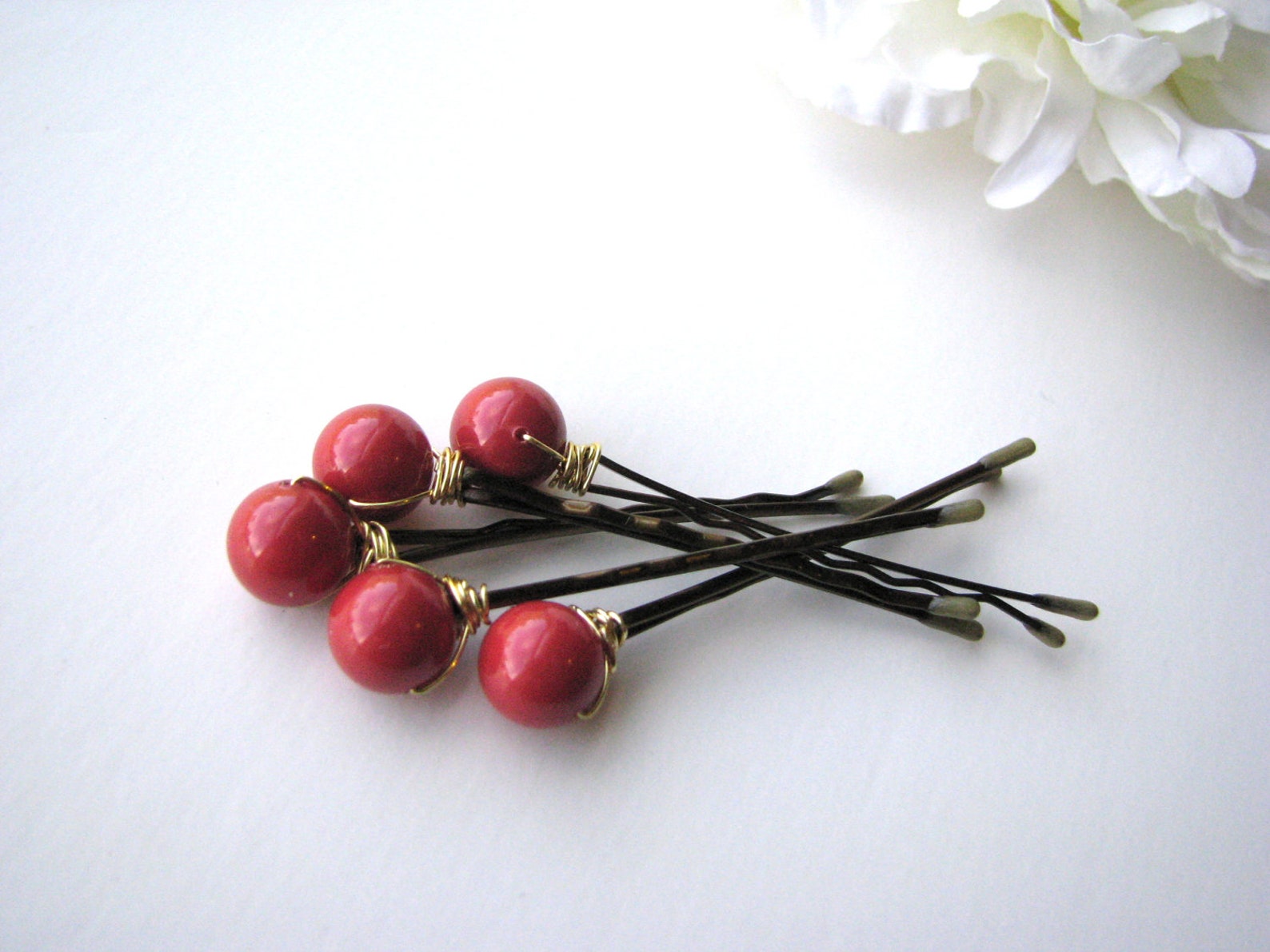 Red Coral Hair Pins, Bridesmaid Hairpin Set - Etsy
